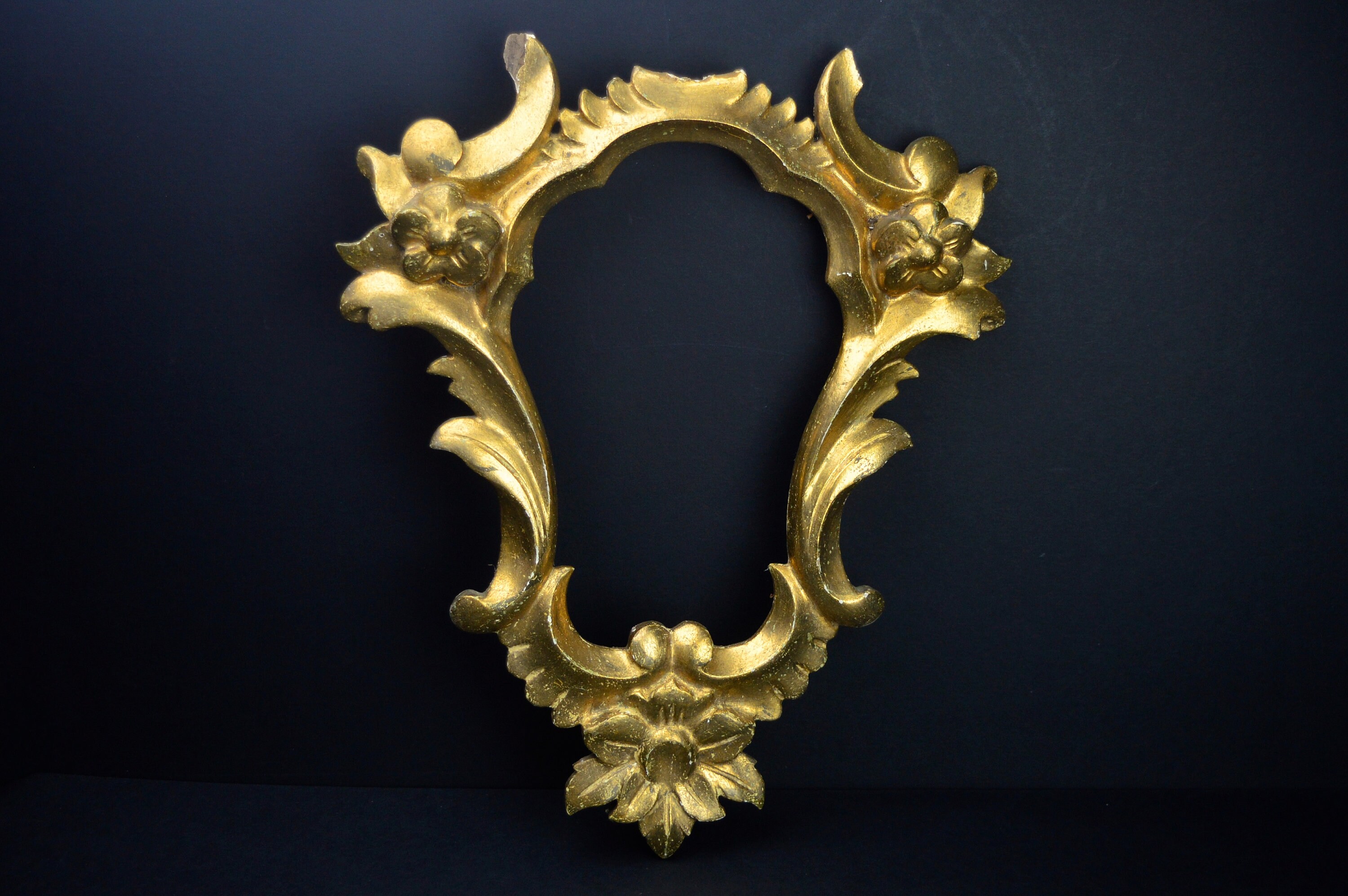 Gold Frame Hanging Frame Gilt Framevintage Home Decor Vintage - Etsy UK