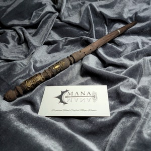 No. 009 - Ancient Family Heirloom Wizard Wand - Etsy