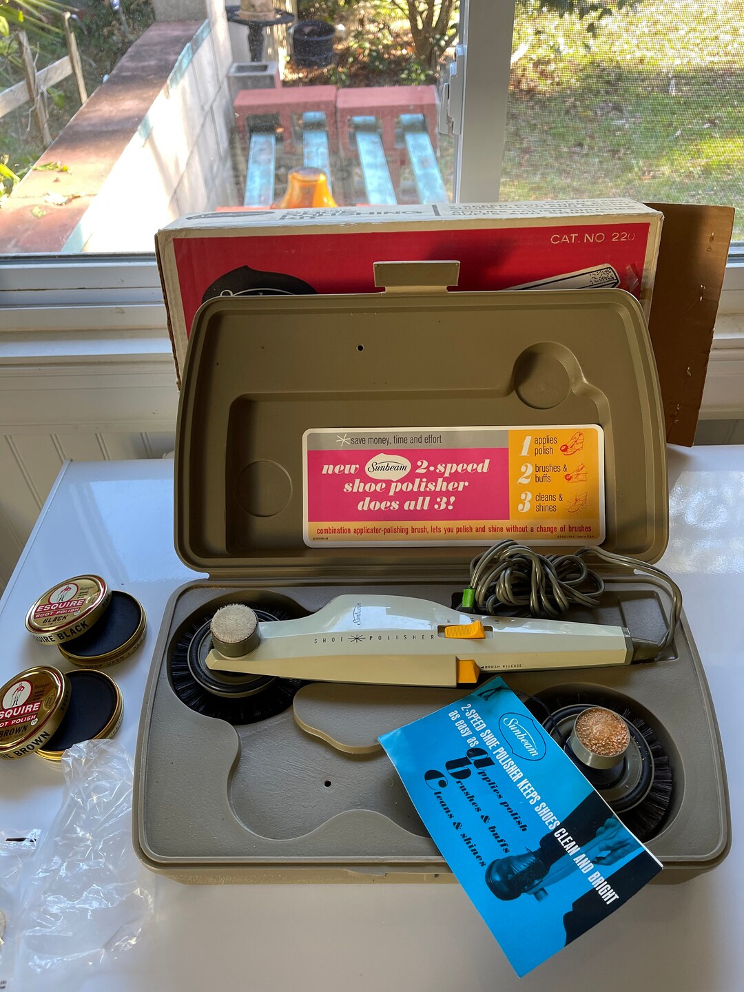 Vintage NOS 1960s Sunbeam Electric Shoe Polishing Kit - Etsy