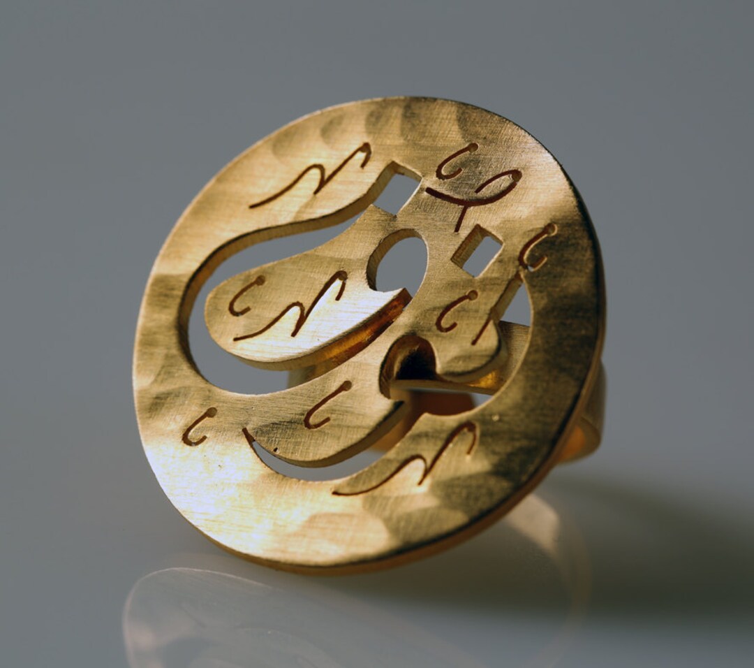Personalized Name Ring, Handmade Arabic or English Calligraphy Round ...