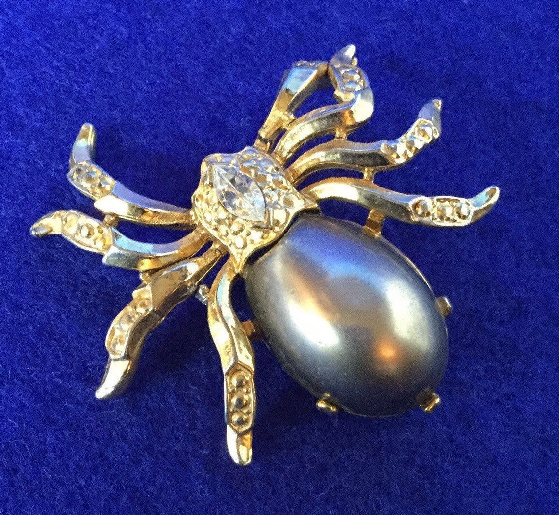 1959s Vintage Spider Brooch in Goldtone Rhinestone & Faux - Etsy