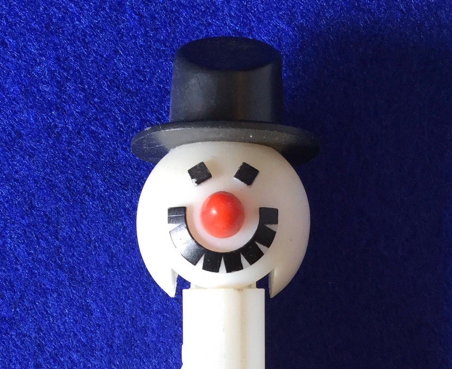 Collectible Frosty the Snowman Vintage PEZ Dispenser Possibly Made in ...