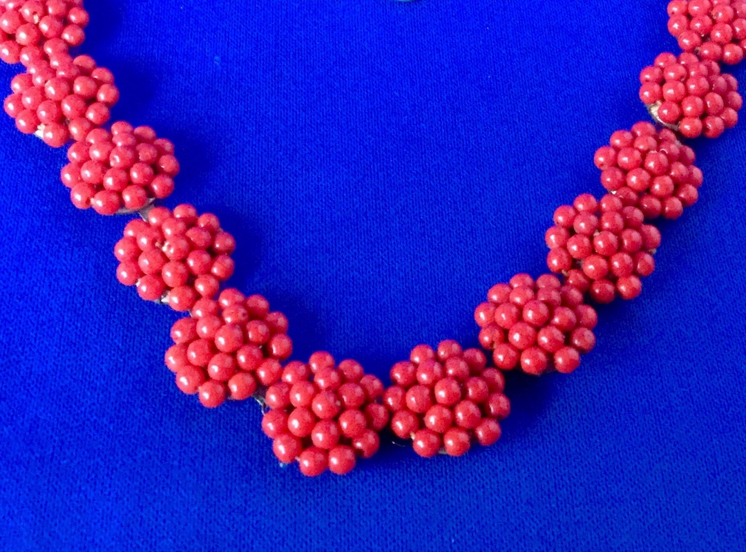 Charming Cherry Red Beaded Choker 1940s - Etsy