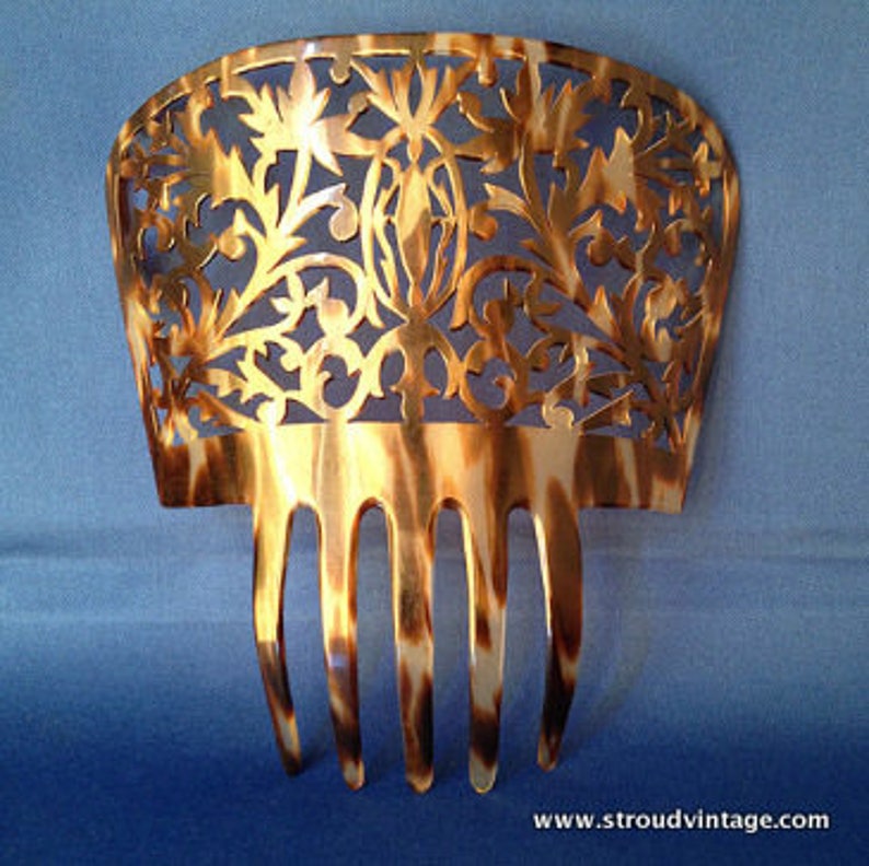 Victorian Celluloid Pieneta or Mantilla Comb - Etsy UK