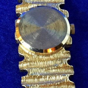 Vintage 1959s Buler Ladies Pendant 17 Jewel Wind-up Watch - Etsy UK