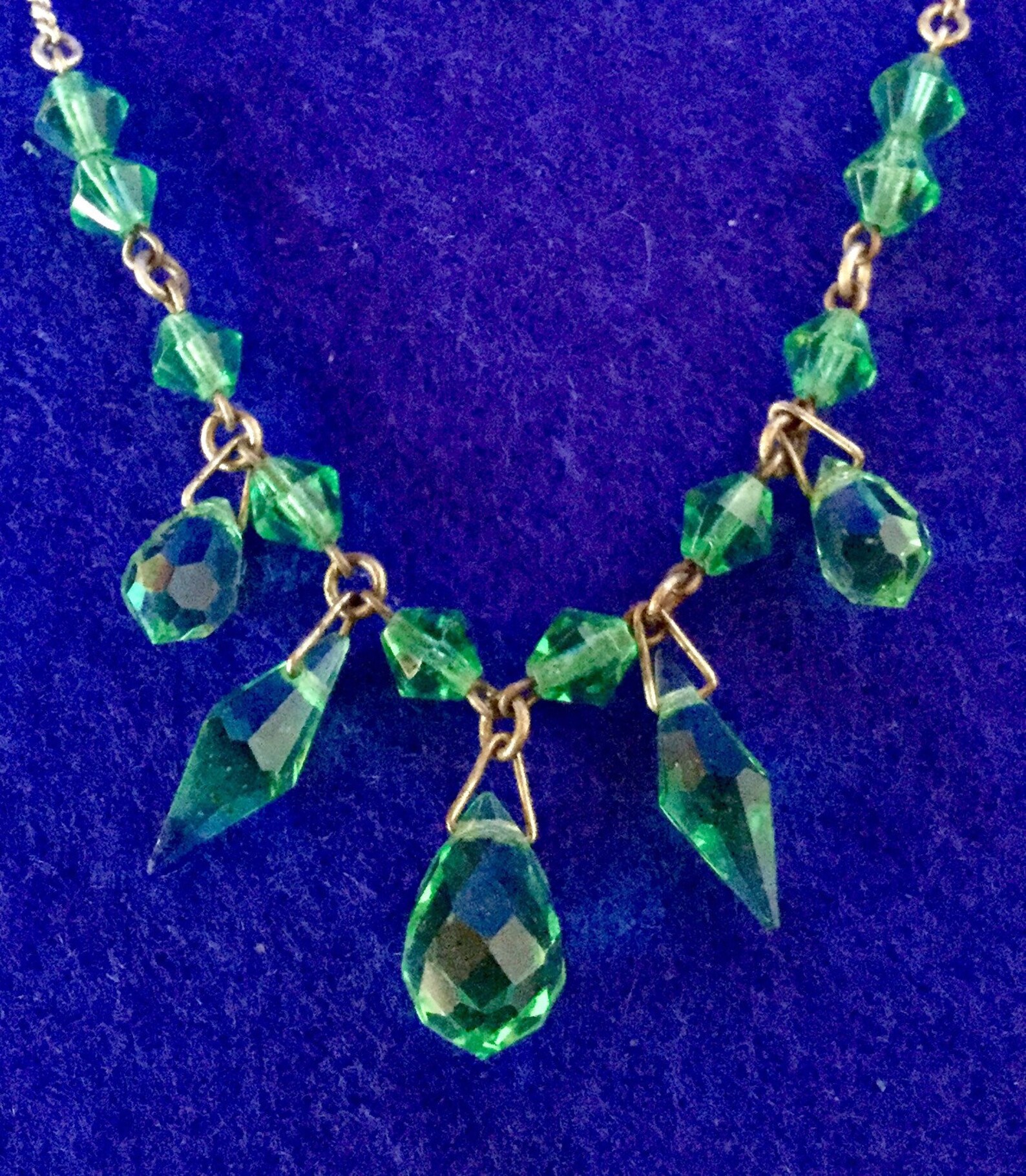 Delicate Vintage 1960s Necklace With Faceted Green Glass Beads - Etsy