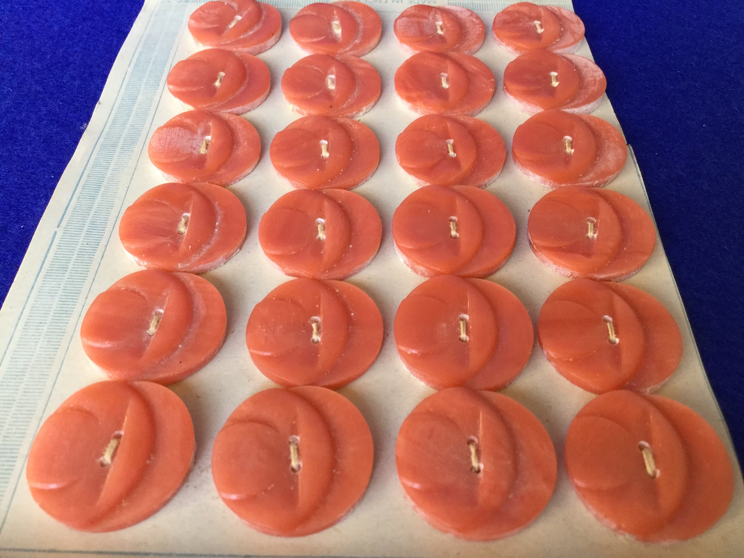 1930s Art Deco Celluloid Buttons on Original Card 24 Coral | Etsy