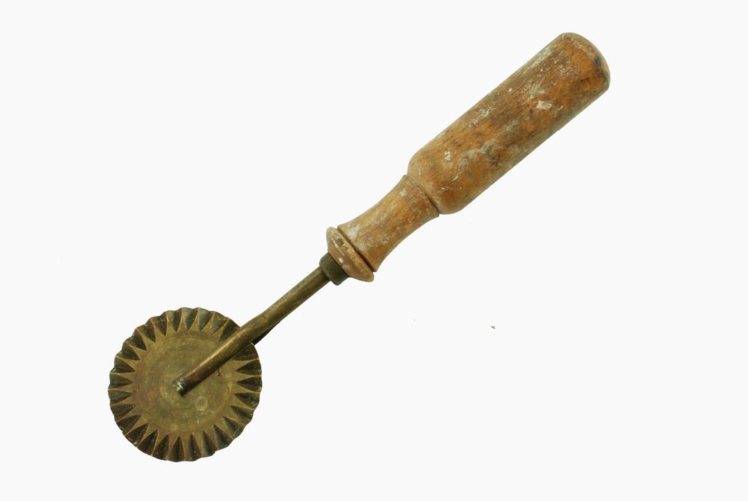 Antique German Solid Brass Fluted Pastry Crimper Tool With Turned Wood ...