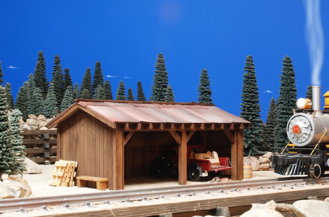 G SCALE Garage BARN for Use W Garden Gauge Model Railroad Track 1/24 ...