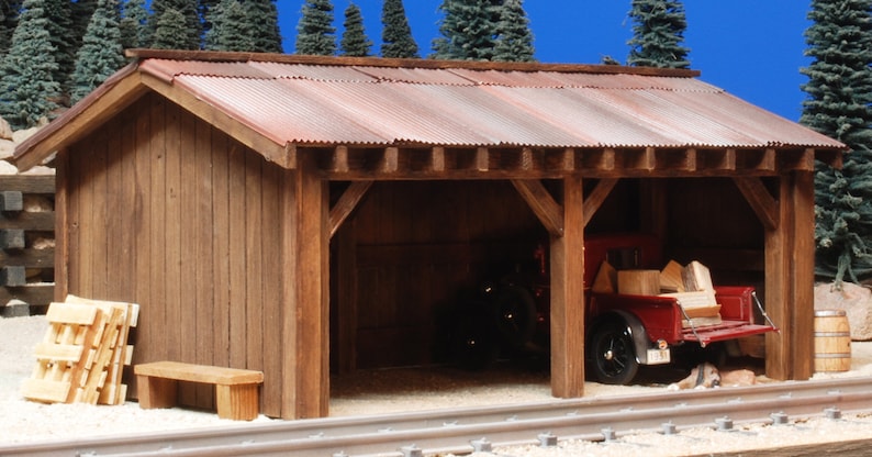 G SCALE Garage BARN for Use W Garden Gauge Model Railroad Track 1/24 ...