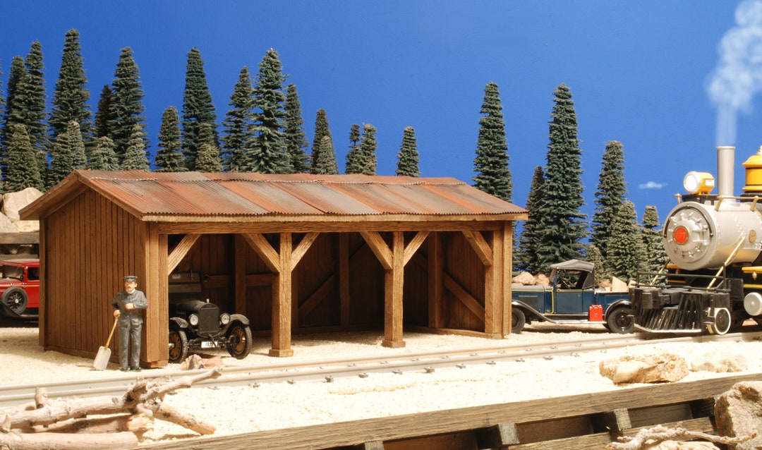 G SCALE Garage BARN for Use W Garden Gauge Model Railroad Track 1/24 ...