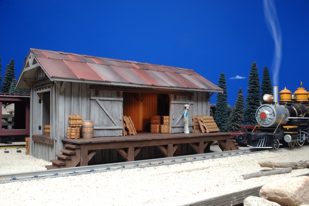 G SCALE TRAIN Freight Depot Railway Express for Use With Aristocraft ...
