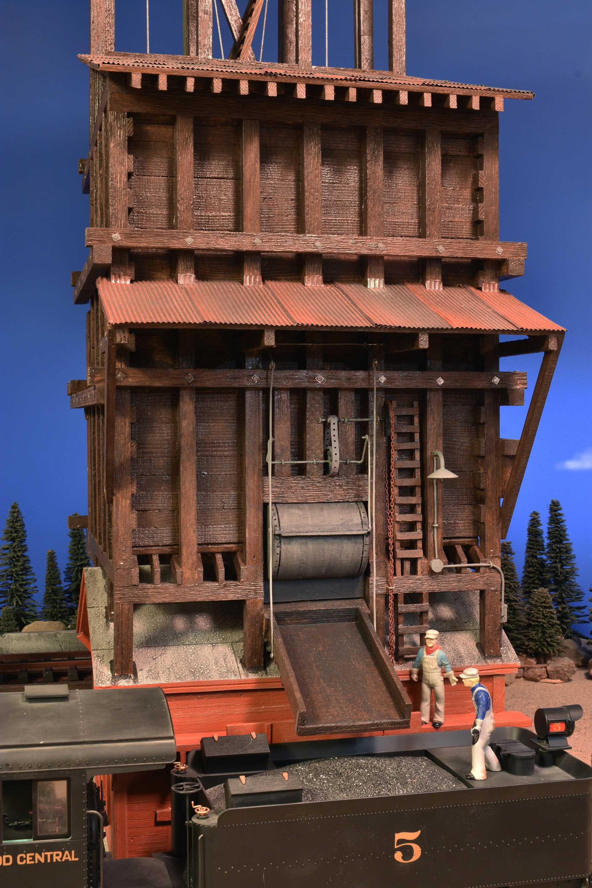 GARDEN RAILROAD TRAIN G Scale Locomotive Coal Tipple Depot for Use With ...