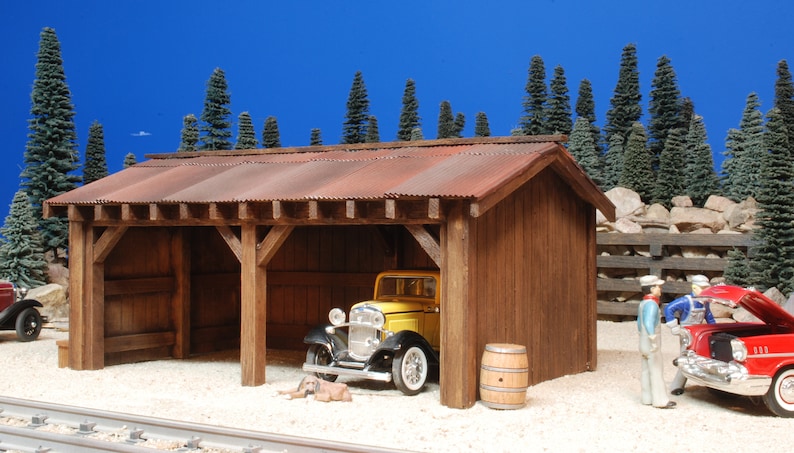 G SCALE Garage BARN for Use W Garden Gauge Model Railroad Track 1/24 ...
