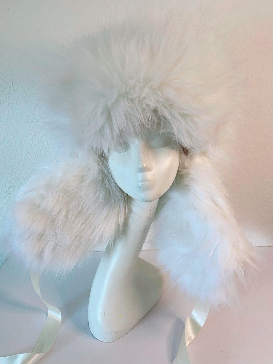 Snow White Fluffy Trapper Hat Cap. Oversized Peak Hat Luxury Faux Fur ...