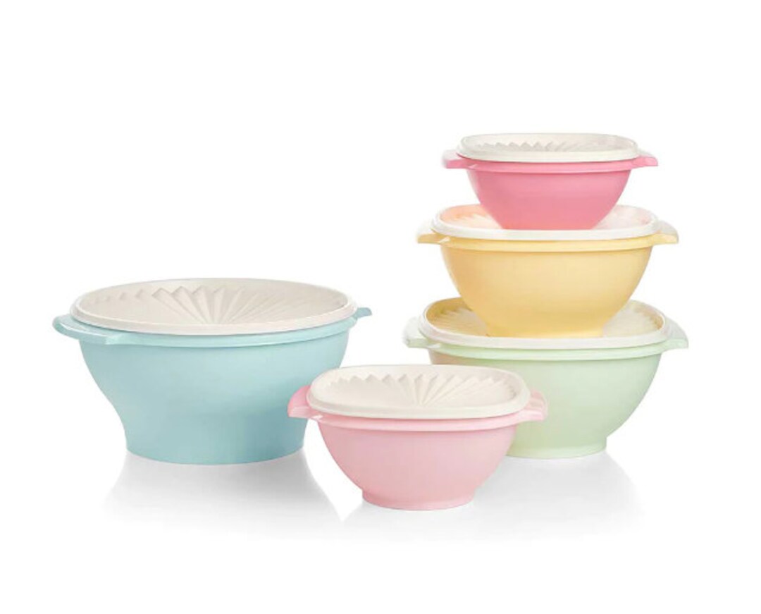 Tupperware Vintage Collection 5 Piece Bowl Set 3 4 8 11 and 17 Cup ...