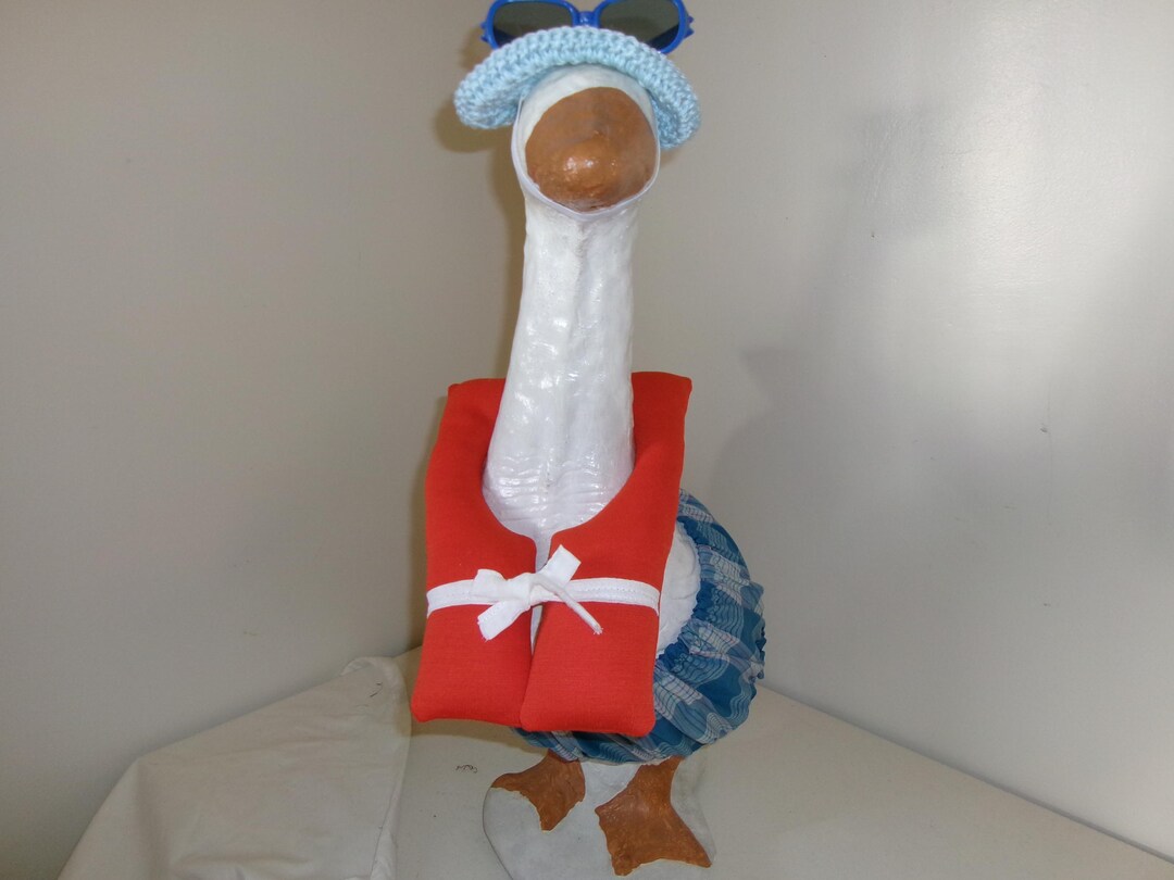 Best Dressed Goose Geese Clothes Outfit 25-27 LARGE Beach Life Jacket ...