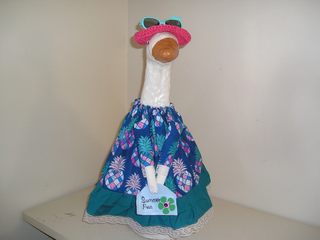 Best Dressed Goose Geese Clothes Outfit 25-27 LARGE - Etsy