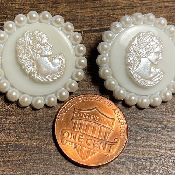 Cameo Buttons - Etsy