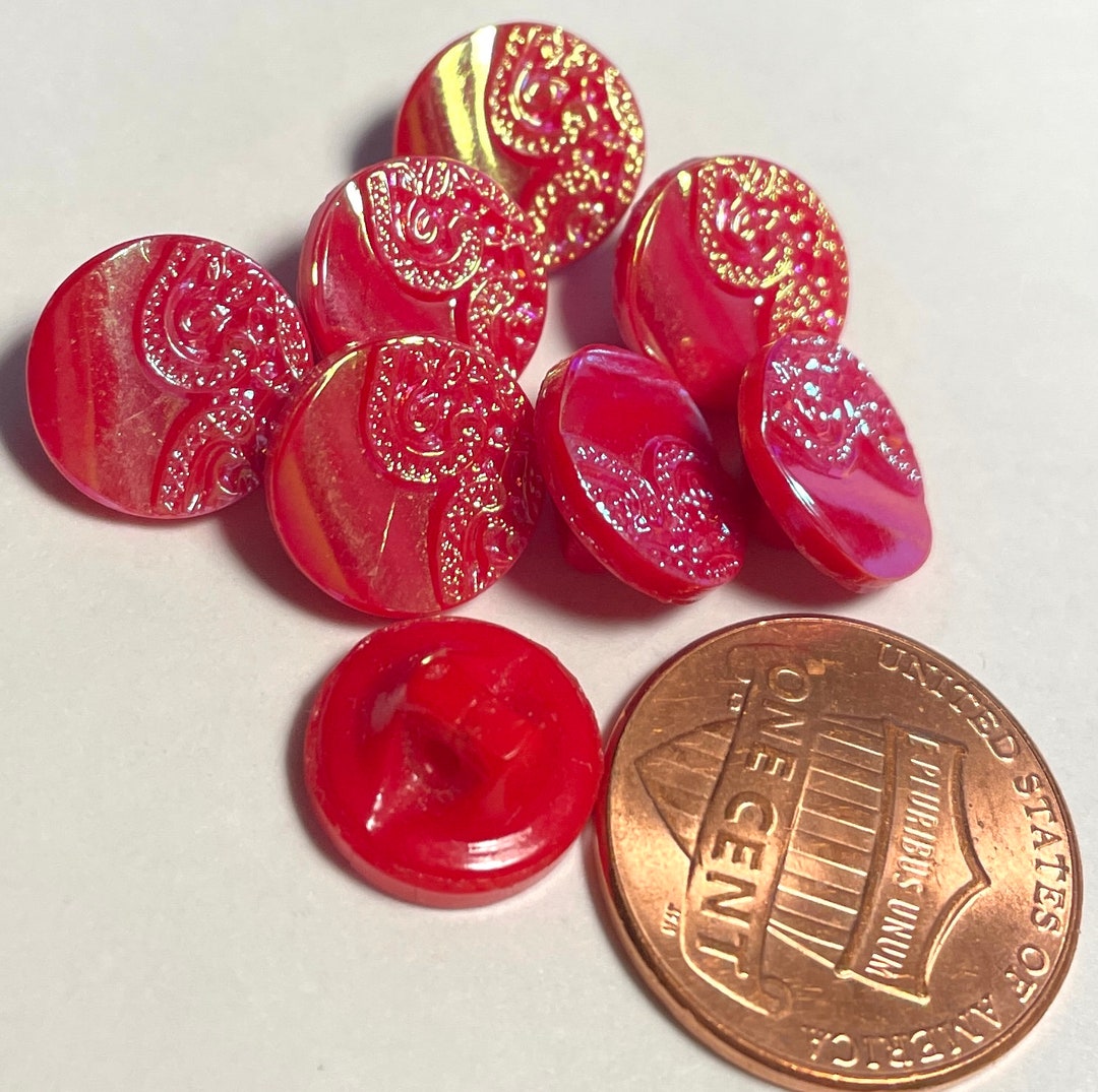 Set of 8 Vintage Intricate Red Glass Gold Luster Shank Buttons 7/16 ...
