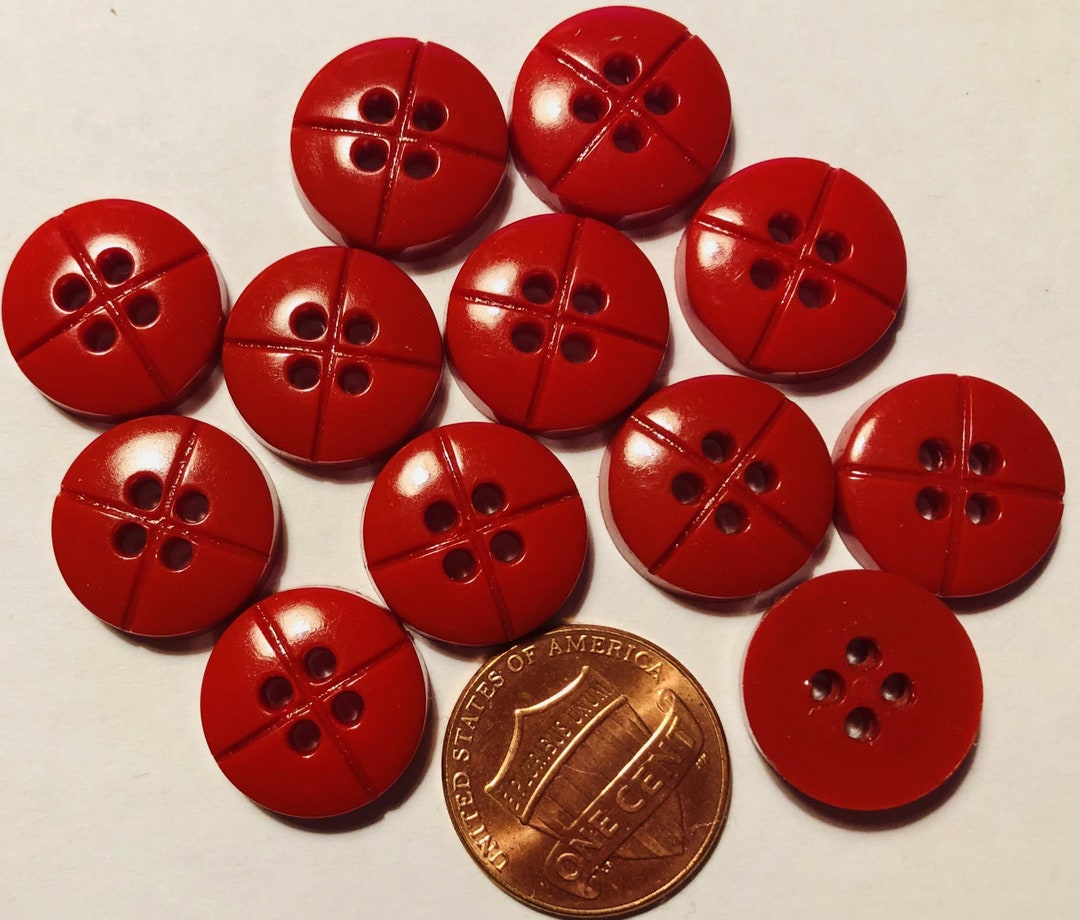 Lot of 12 Slightly Domed Top Red Glossy Plastic Sew-through 4-hole ...