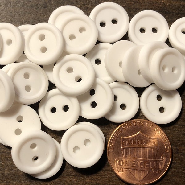 Lot of 12 Navy Blue Plastic Buttons Sew-through Just Over 13/16 21.5mm ...