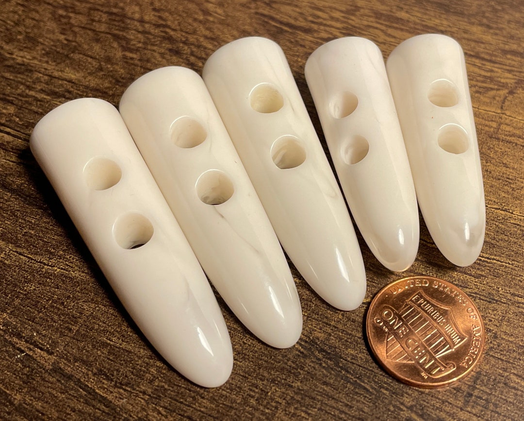 Lot of 5 Glossy White Plastic Toggle Buttons TWO SIZES!!!! 13582 - Etsy