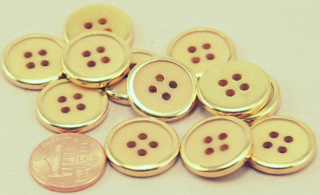 Lot of 12 Gold Tone Back & Creamy Peach Plastic Front Sew-through ...