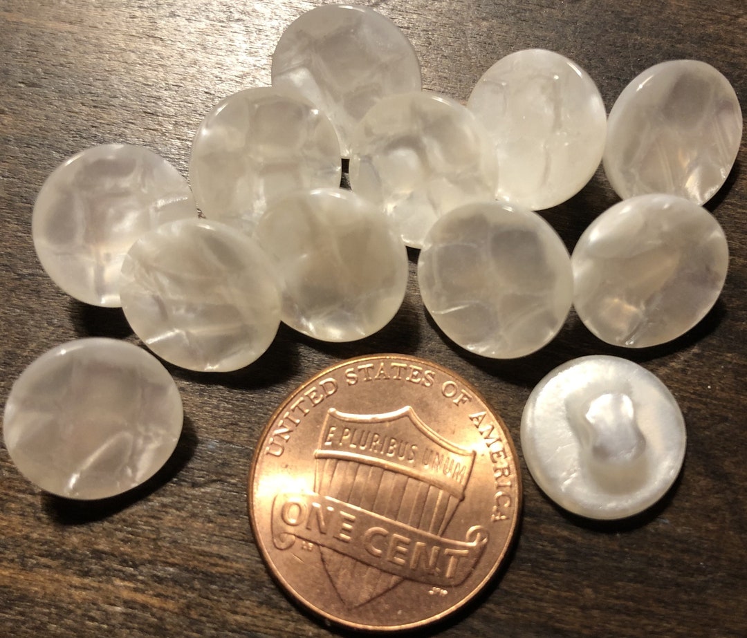 12 Small Pearlized Off-white Snake Skin Pattern Plastic Shank Buttons 7 ...