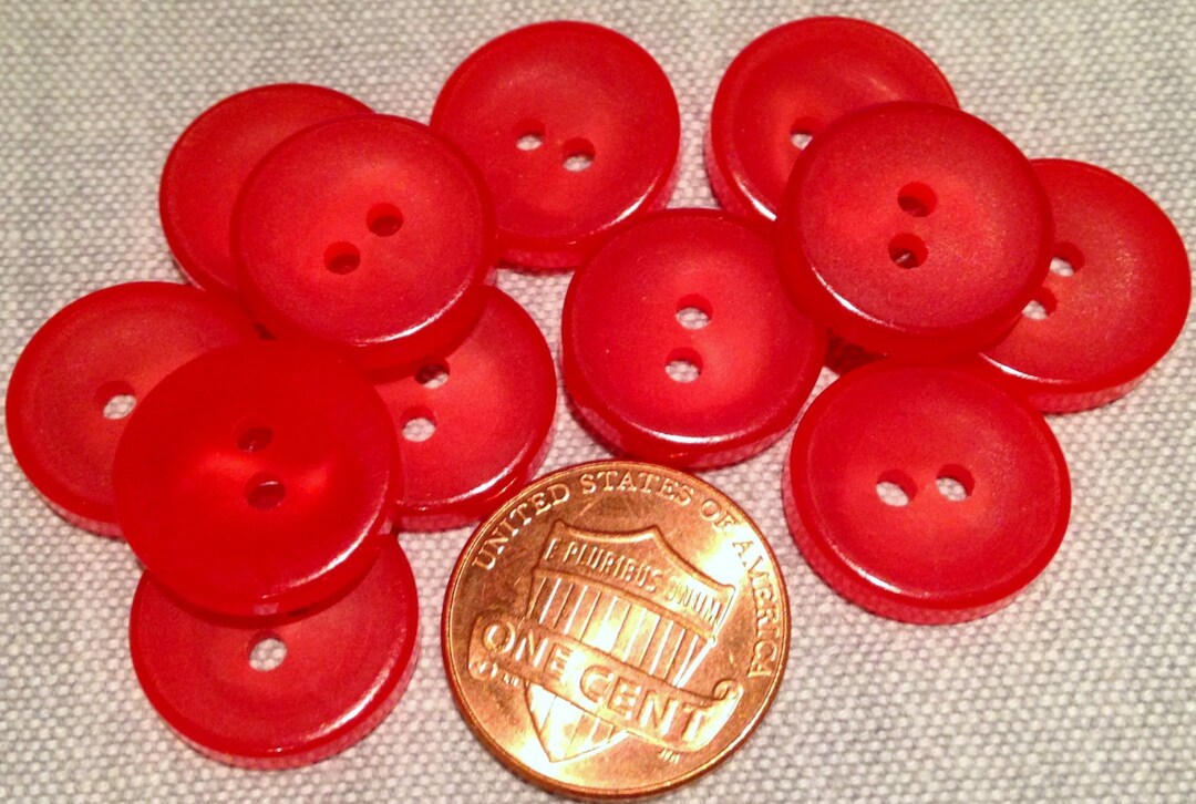 12 Matte Center Shiny Lip Bright Red Plastic Buttons Almost 5/8" 15.3mm ...