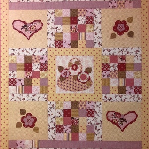 Ellery's Smoothie Applique Quilt PATTERN ONLY 57" X 65" Quilt Soup ...