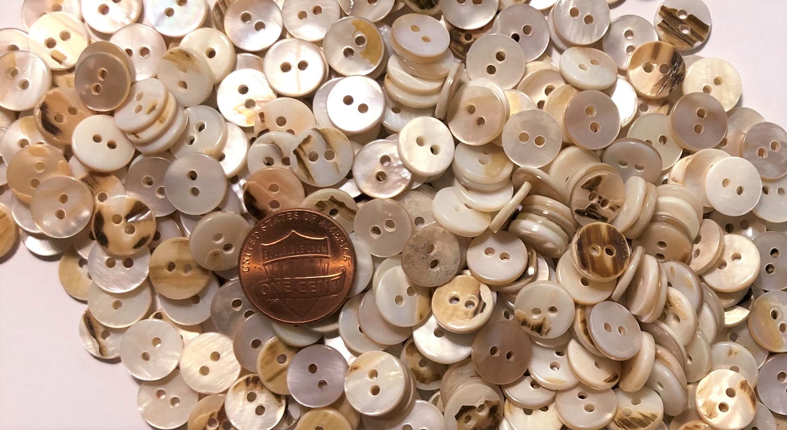 8 Pcs ONLY Set of 8 Beautiful Tiny Small Iridescent Creamy | Etsy