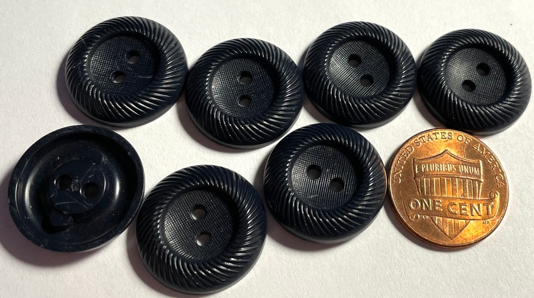 Set of 7 Vintage Black Plastic 2-hole Sew-through Buttons 19mm 3/4 ...