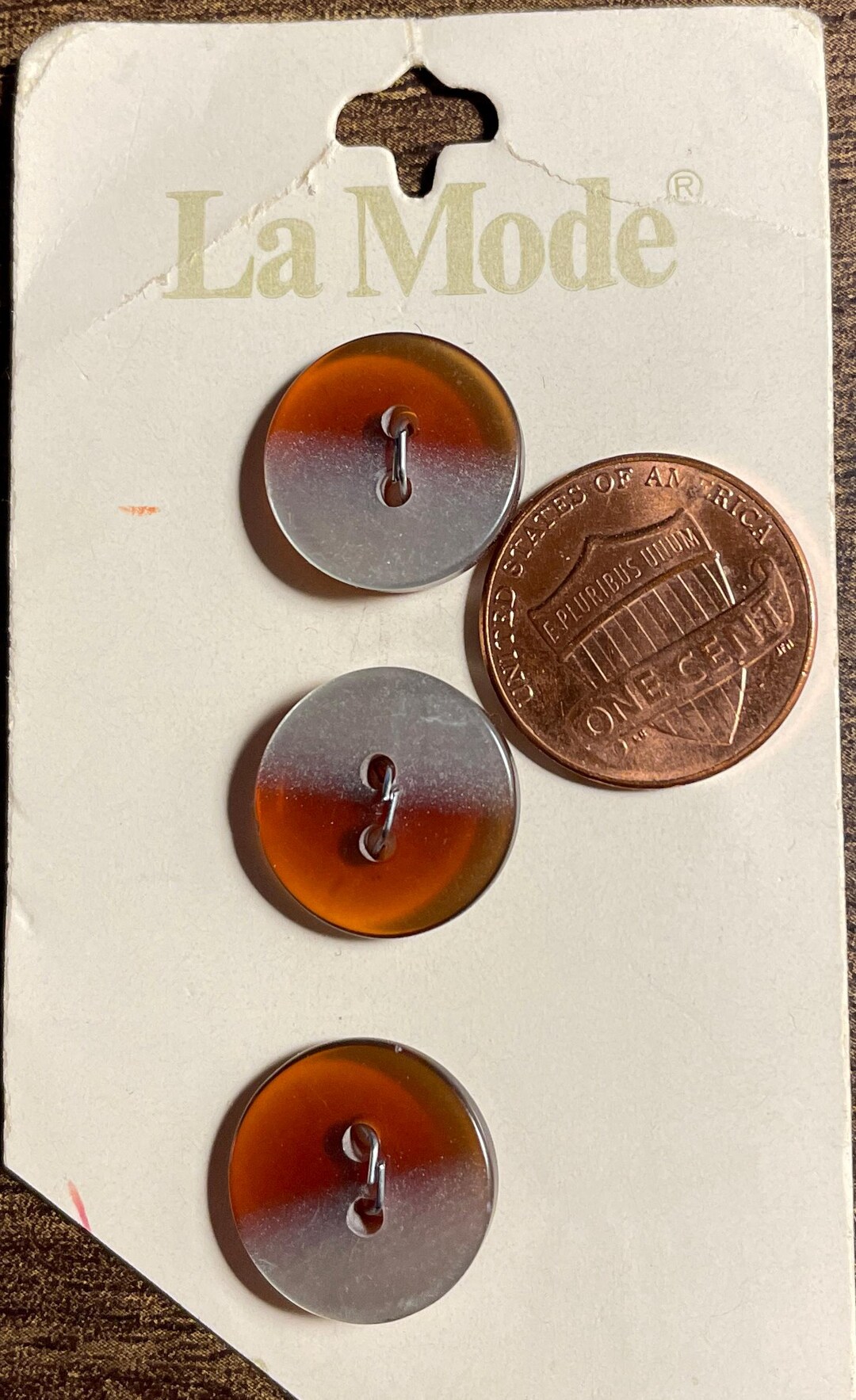 Set of 3 Vintage NOS on Card La Mode Glossy Rust Brown Plastic 2-hole ...