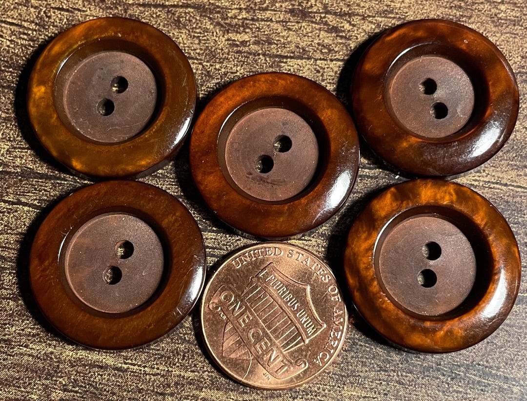 Set of 5 Beautiful Vintage Recessed Front Pearlized Rim Brown Plastic ...