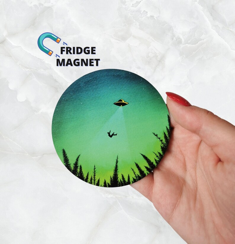 UFO Magnet Alien Magnet UFO Art Fridge Magnet Vinyl Cut - Etsy