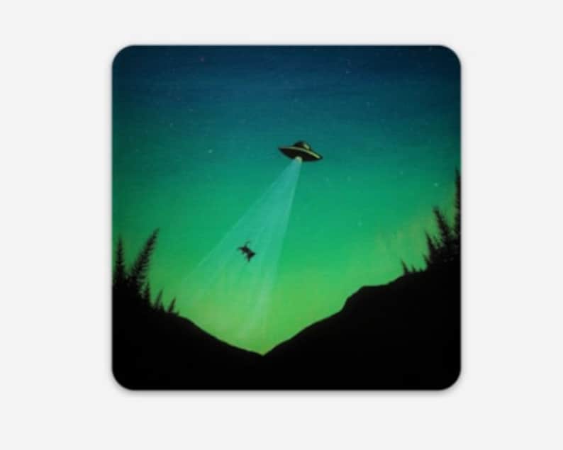 UFO With Cat Magnet Alien Magnet UFO Art Fridge Magnet - Etsy Canada