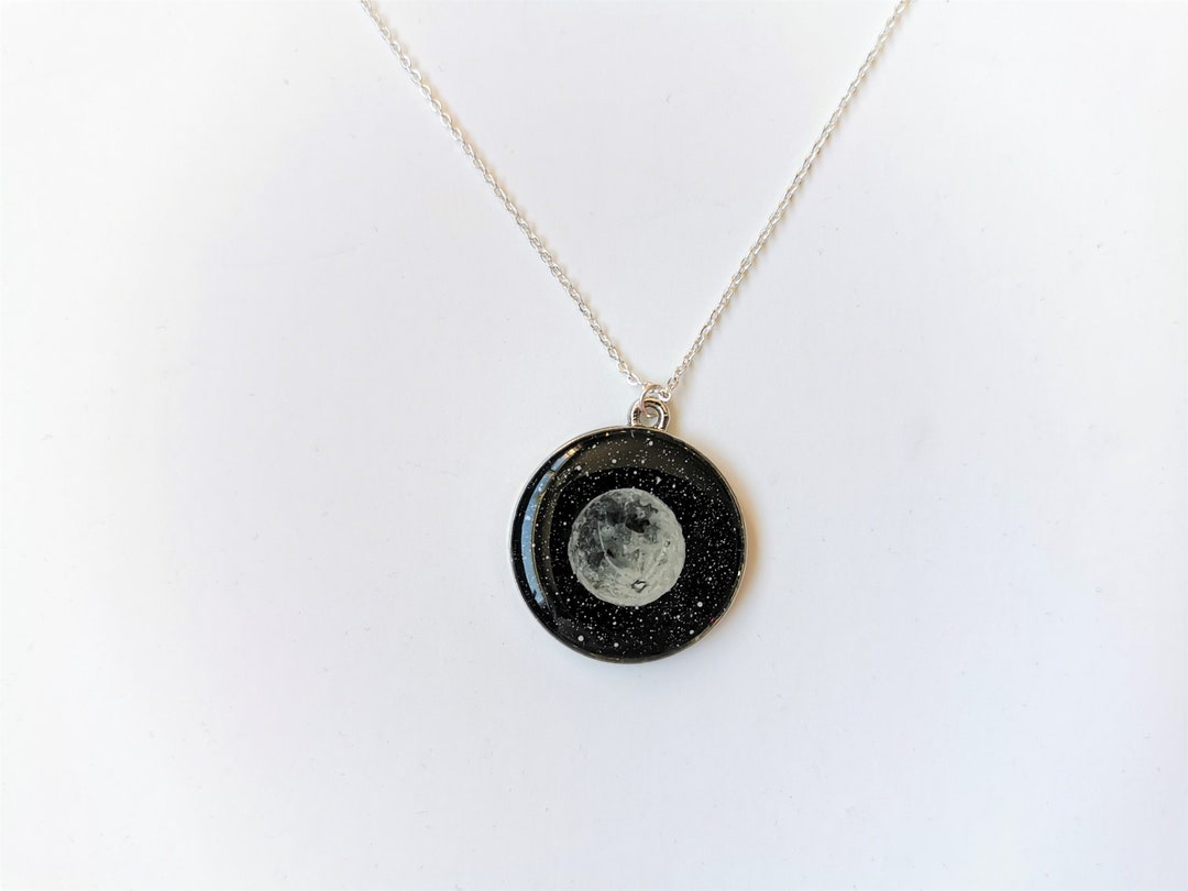 Full Moon Necklace, Moon Pendant, Silver Full Moon Pendant Necklace ...