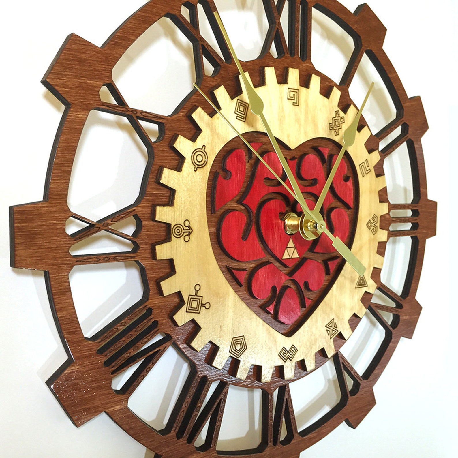Legend of Zelda Heart Container and Timegate Gear Clock - Etsy