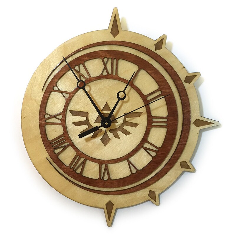 Legend of Zelda Crescent Clock - Etsy Canada