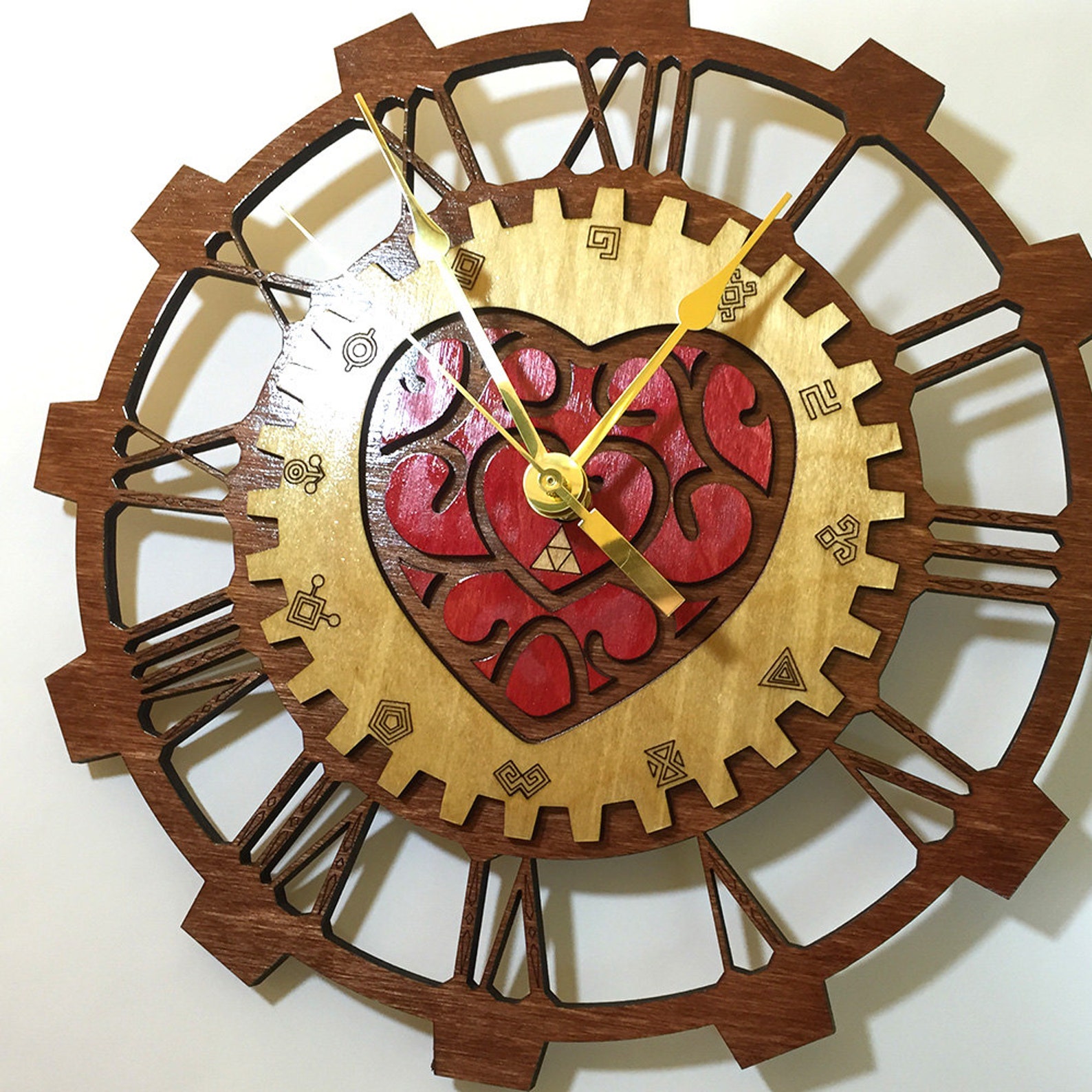 Legend of Zelda Heart Container and Timegate Gear Clock - Etsy