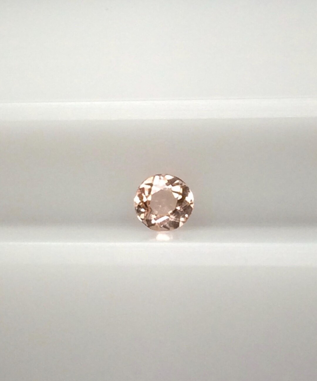Natural Imperial Topaz Round Brilliant 0.32 Carat • Loose Imperial ...