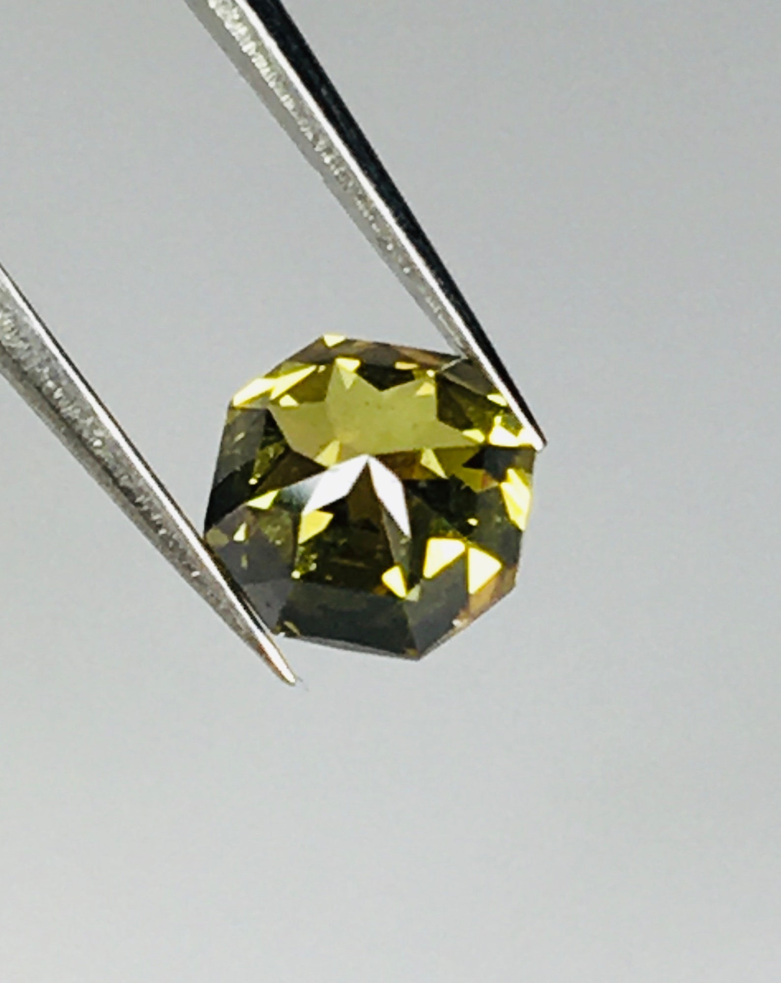 Flanders Cut .62 Carat Diamond Natural Fancy Olive Green - Loose ...