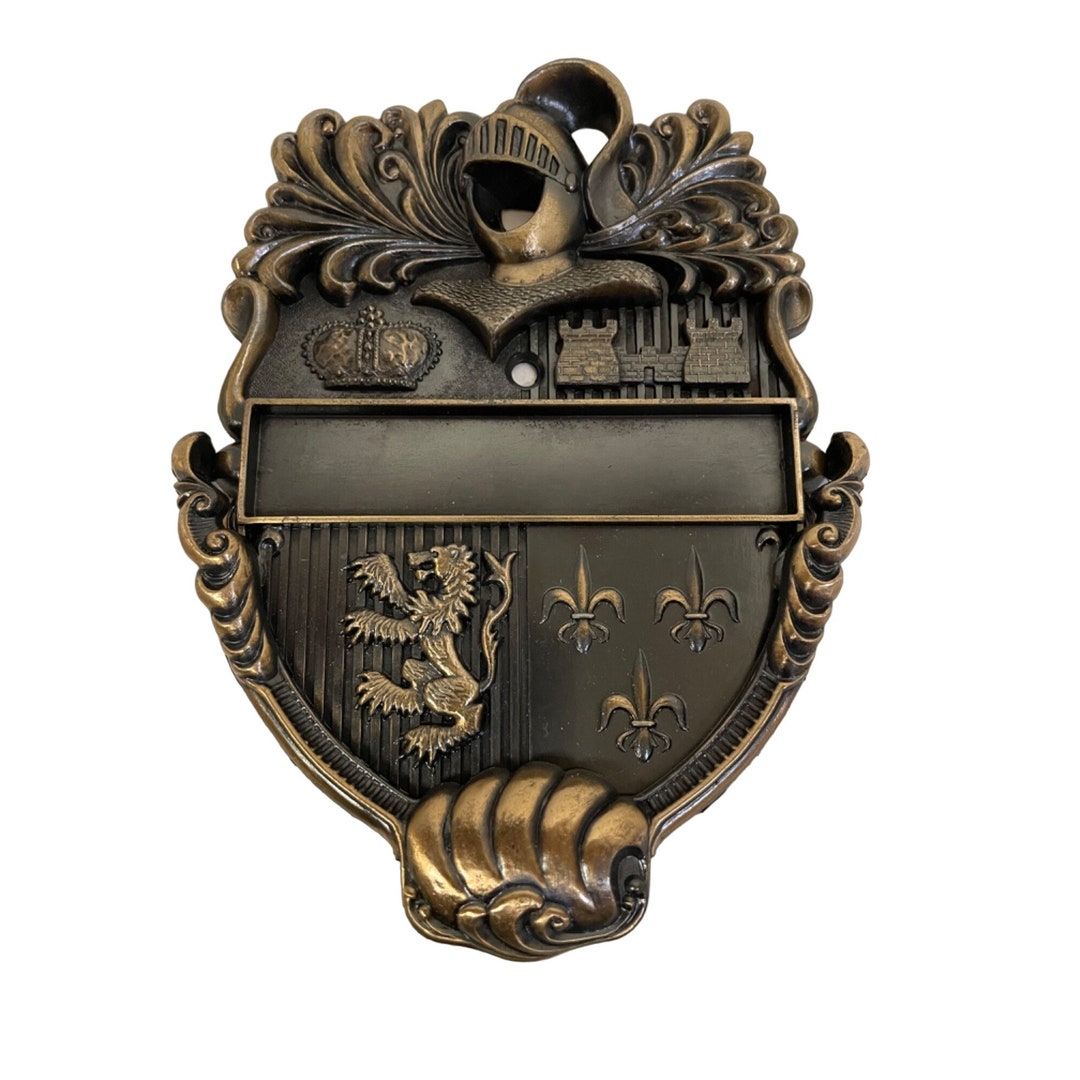 Vintage Cavalier Knight Door Plaque Knocker No Name Tag Made in USA 6 X ...