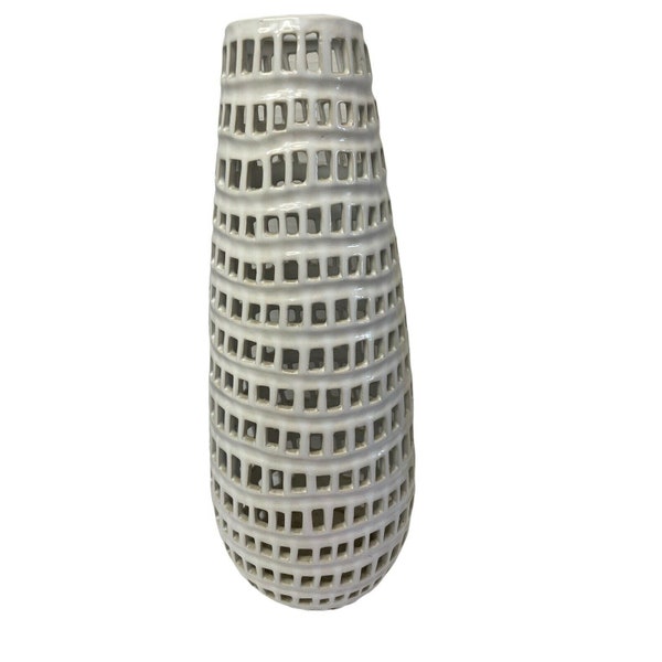 Three Hands Corp - Etsy