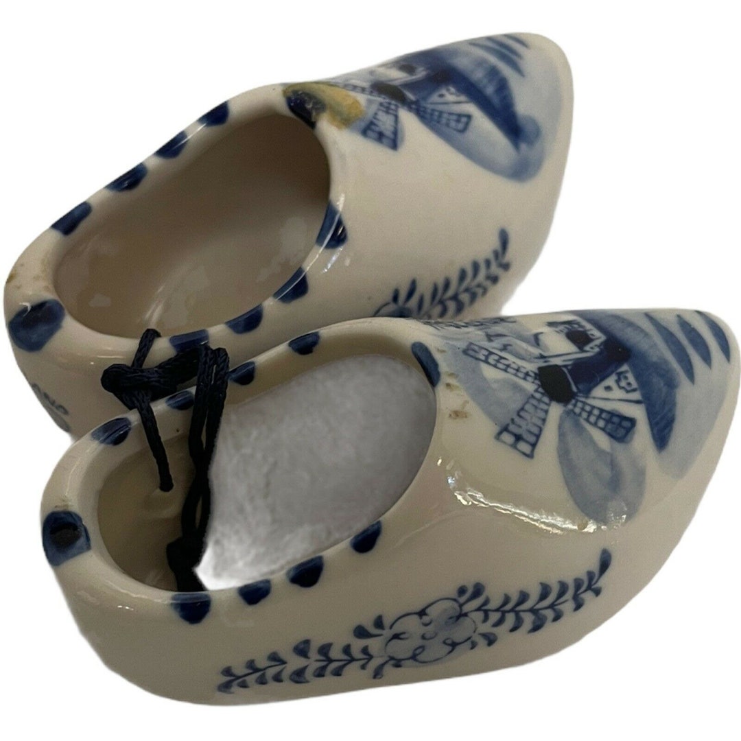 Handpainted Delfts Blauw Porcelain Decorative Shoes Made in Holland 3 ...