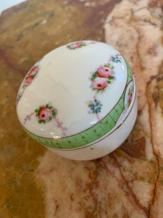 Vintage Japanese Noritake round box with flowers, han… - Gem