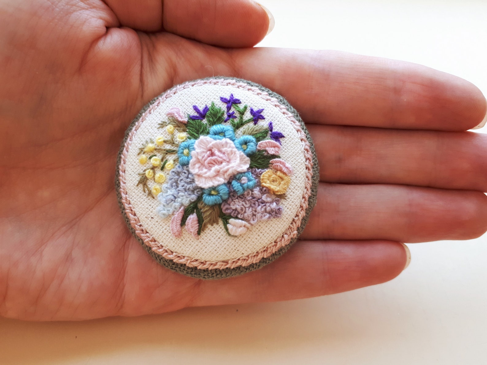 Rococo Brooch, Embroidered Brooch, Handmade Brooch, Vintage Style ...