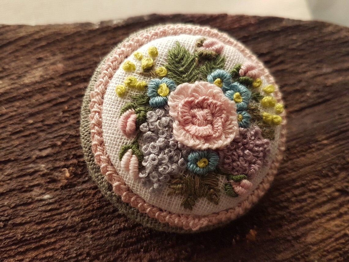 Rococo Style Brooch, Embroidered Brooch, Handmade Brooch, Vintage Style ...