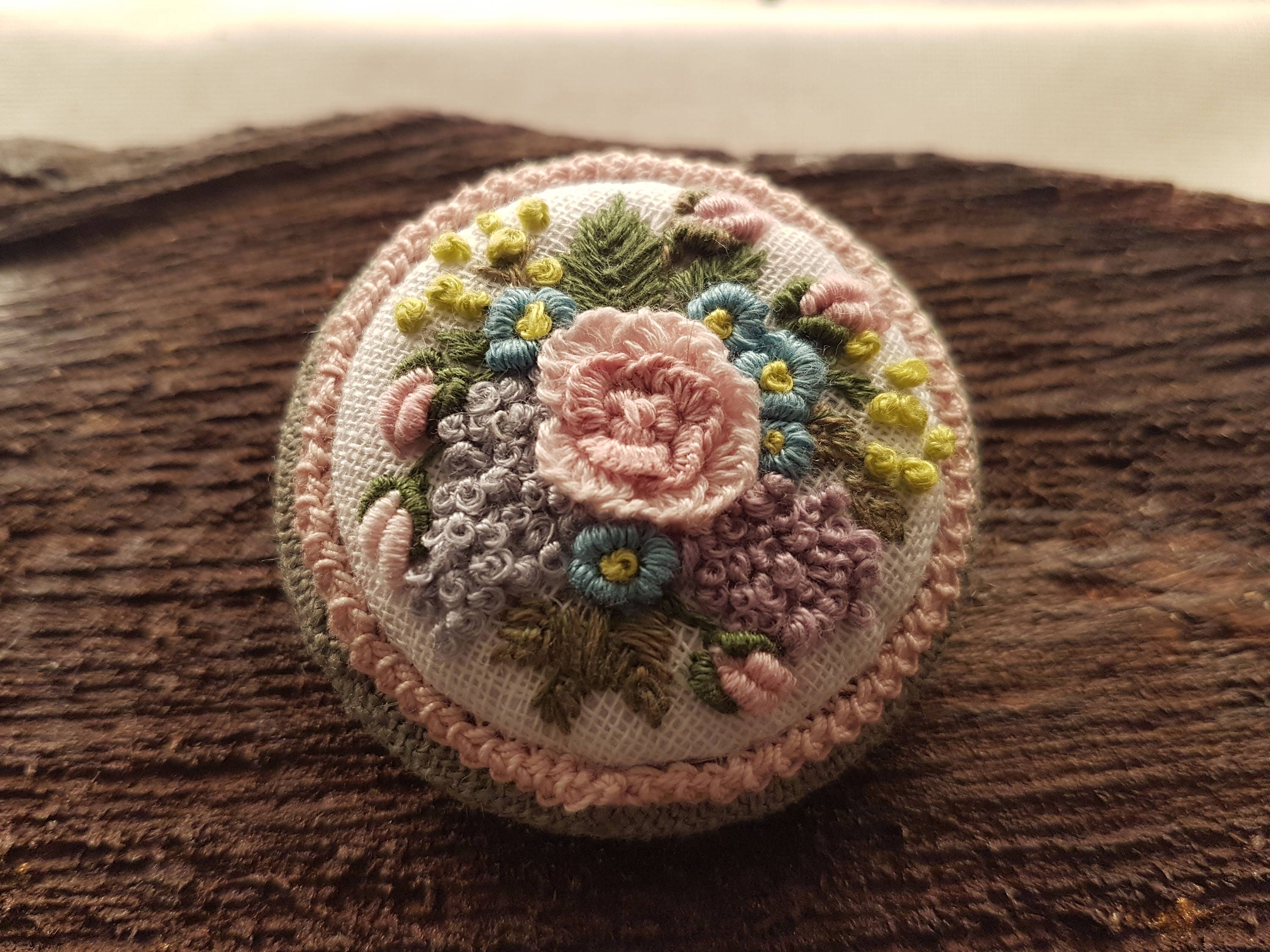 Rococo Style Brooch, Embroidered Brooch, Handmade Brooch, Vintage Style ...